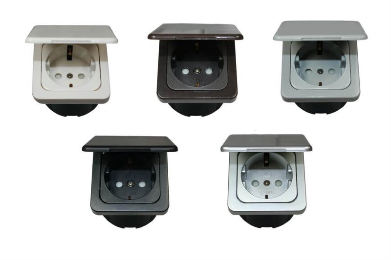 Opal Schuko socket with frame with hinged lid black